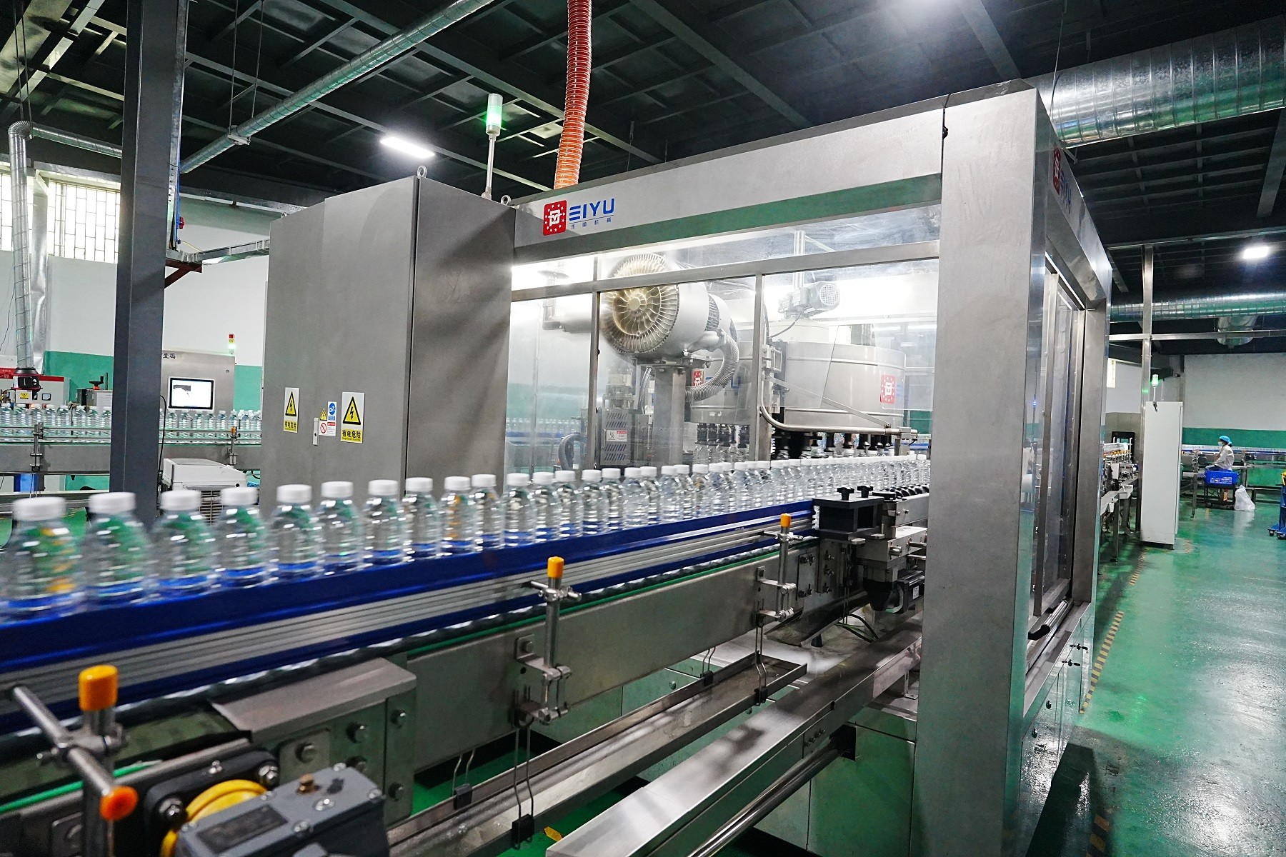 Rotary Hot Melt Glue Labeler with Precision Labeling